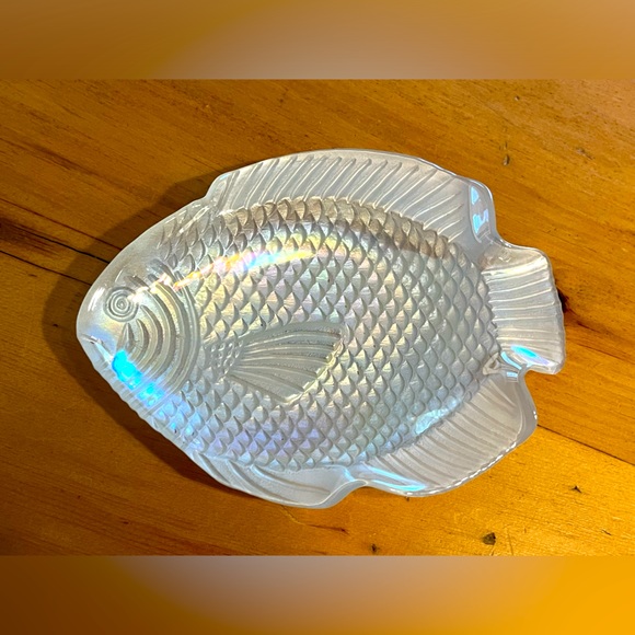 Accents | Small Opalescent And White Fish Candy Nut Trinket Dish 65 Ec ...